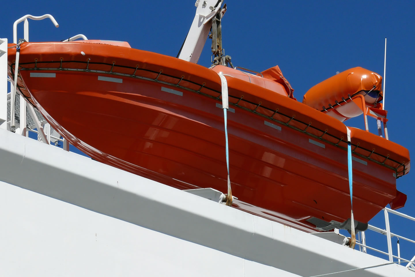 Lifeboats & Rescue Boats - Calvey Marine